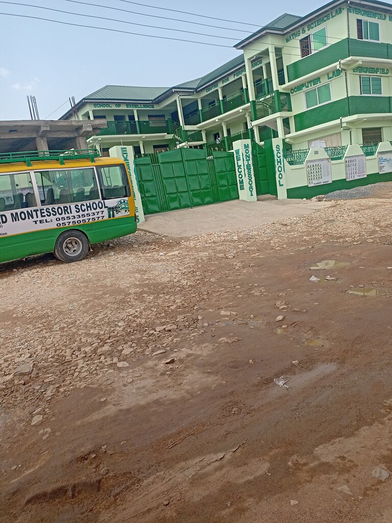 Ortaokul Evergreenfield School, Dünya, foto