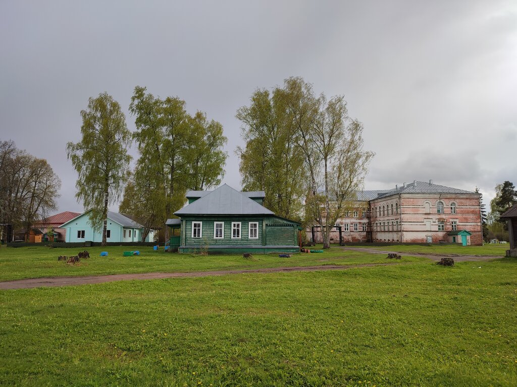 Manastır Bogolyubsky zhensky monastyr, Kostromskaya oblastı, foto