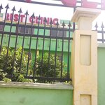 21st Clinic (Boundary Road No:62, Ayawaso North, East Legon, City of Accra), askeri hastaneler  Akra'dan