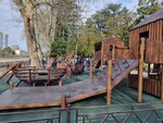 Playground (Krasnodar Territory, Sochi, Konstitutsii SSSR Street), oyun alanı  Soçi'den