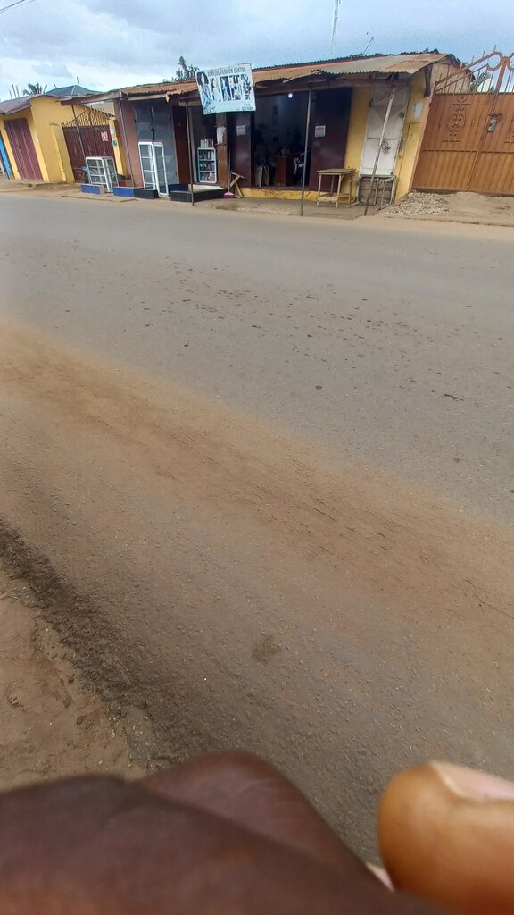 Moda evleri Rom Jul Fashion Center, Dünya, foto