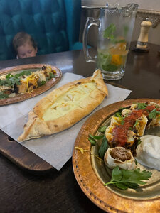 Sherbet (ulitsa M. Khalilova No:12/3), restoran  Kaspiysk'ten