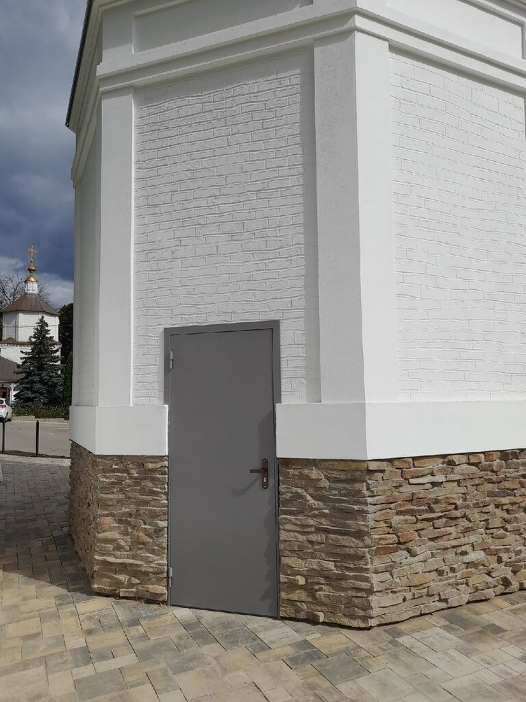 Şapel, haç anıtı Колокольня Древне-Успенской церкви, Lipetsk, foto