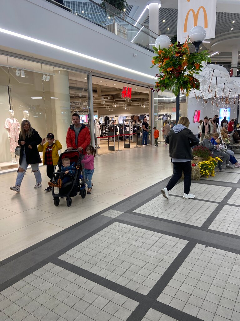 Giyim mağazası H&M, Grodno, foto