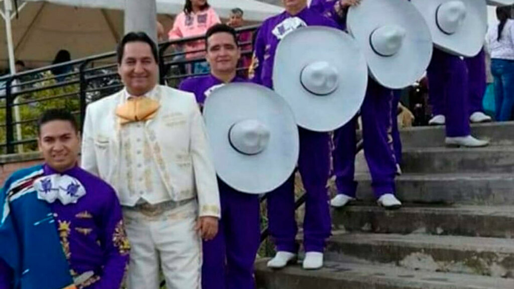 Müzik kulüpleri Mariachi Ruiseñores de México, Medellin, foto