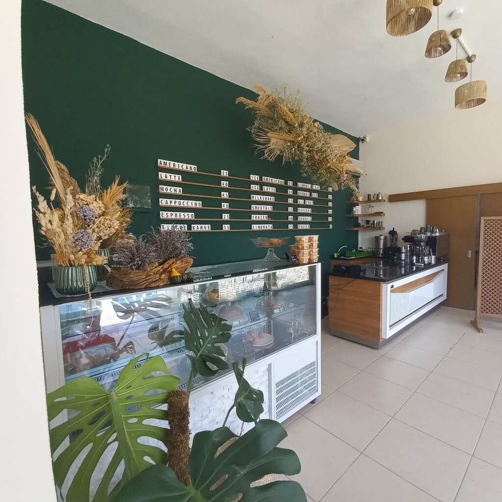 Kafe Nonamesweetz Cafe, Alanya, foto