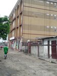 Complexe scolaire la relève (Brazzaville, Commune de Talangaï, Loukouelela Rue, 113), ortaokul  Brazzaville'den