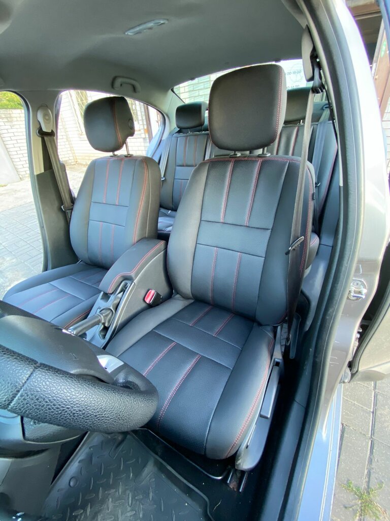 Oto döşeme А-Мега, Nijni Novgorod, foto