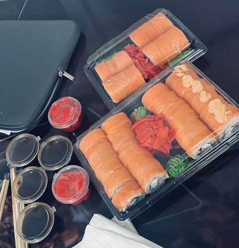 Kafe Sushi Tokyo, Suhum, foto