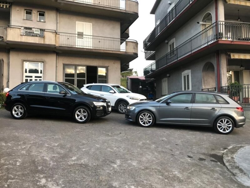 i̇kinci el araç Dottorauto. IT, Sicilya, foto