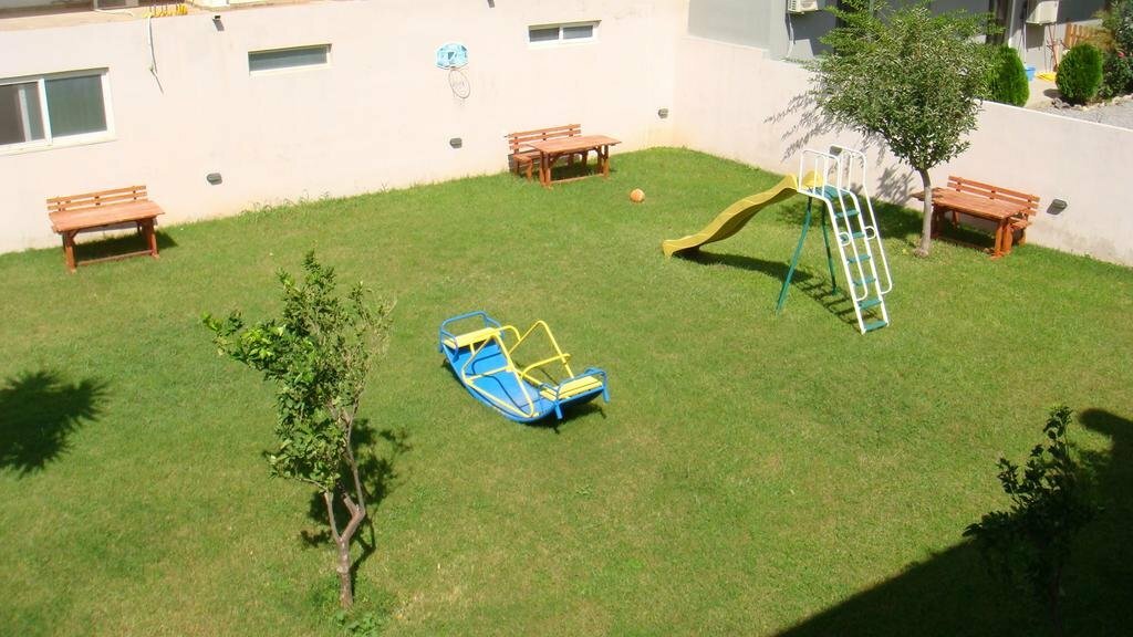 Otel Alexandros Suites, Dünya, foto