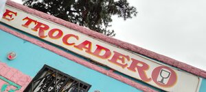 Le trocader (Brazzaville, Commune de Bacongo, Avenue Savorgnan de Brazza, 22), bar  Brazzaville'den