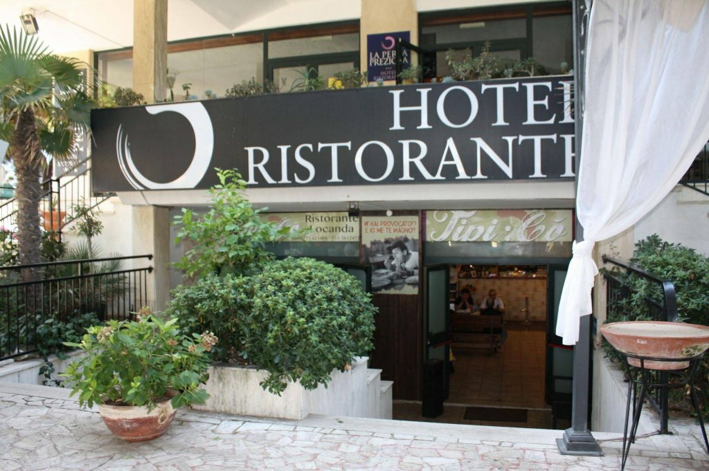 Otel Hotel La Perla Preziosa, Marche, foto