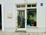 Die Meisterfriseurin Rebecca Jung (Bäckergasse No:23, Augsburg), kuaförler  Augsburg'dan