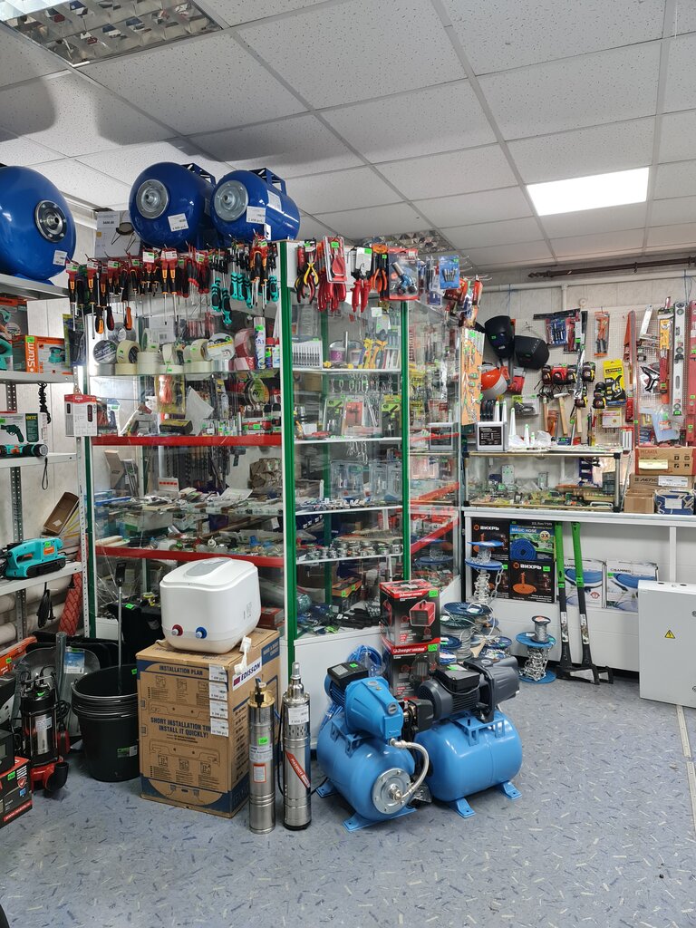 Banyo ve klozet mağazaları Мастер, Kirovskaya oblastı, foto