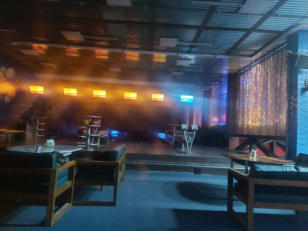 Bowling salonları Bouling-klub, Birusinsk, foto