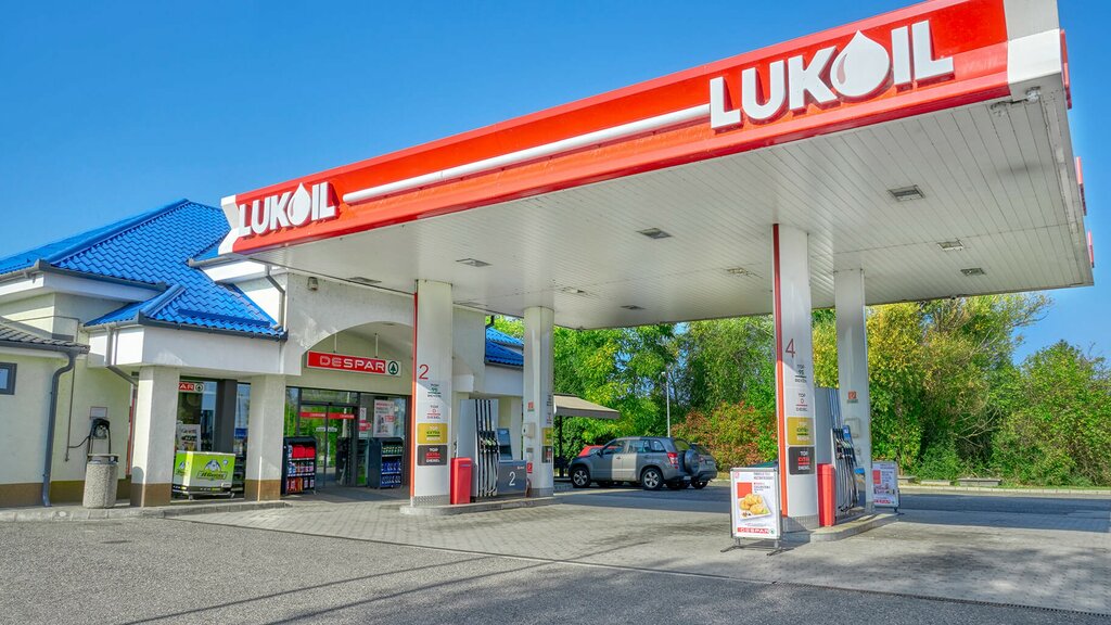Otogaz dolum istasyonu Despar, Veszprém, foto