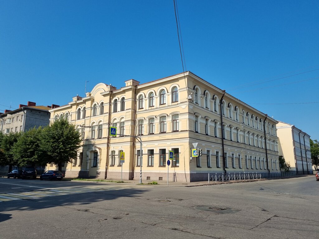 Turistik yerler Здание женской гимназии, Vyborg, foto