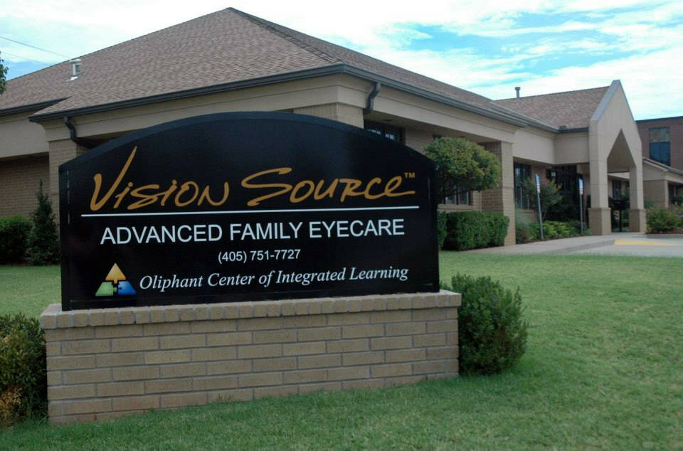 Optik Advanced Family Eyecare, Oklahoma City, foto