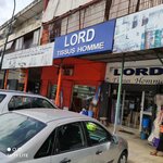 Lord Fabrics (Rue 12 No:247, Seyni Gueye), mefruşat  Abican'dan