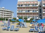 Condominio Penelope (Via Leonardo da Vinci No:8, Iesolo, Lido di Jesolo), otel  İtalya'dan