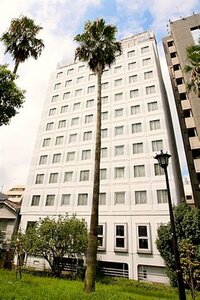 Hotel Central (Hiroshima Prefecture, Hiroshima, Naka Ward), otel  Hiroşima'dan
