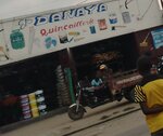 Danaya quincaillerie (Brazzaville, Commune de Bacongo, Route de l'Auberge de Gascogne), banyo ve klozet mağazaları  Brazzaville'den