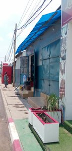 Ets Car-di (Brazzaville, Commune de Moungali, Mantsimou Rue), bira dükkanı  Brazzaville'den