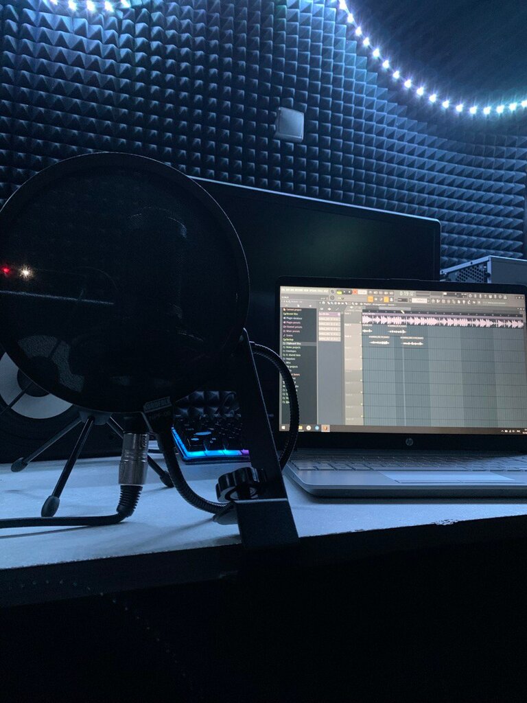 Ses kayıt stüdyoları G. Lab Records, Saint‑Petersburg, foto