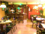 Landgasthof und Pension Zur Linde (Saxony-Anhalt, Anhalt-Bitterfeld, Hauptstraße, 6), restoran  Saksonya‑Anhalt'tan