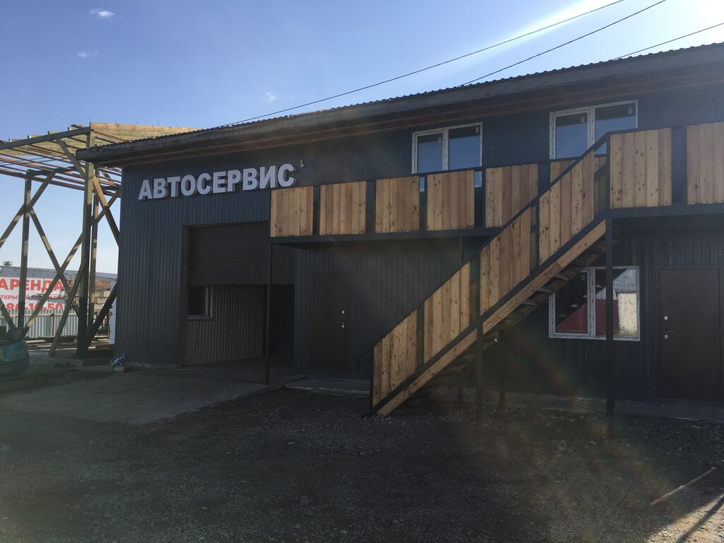Otomobil servisi Автосервис, Krasnoyarski krayı, foto
