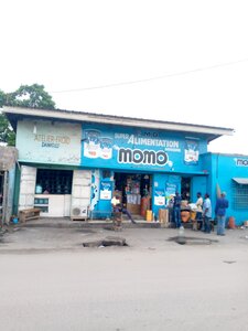 Ets. Md Super Alimentation (Brazzaville, Commune de Poto-Poto, Yakomas Rue), fast food  Brazzaville'den