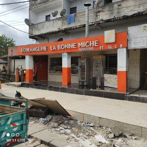 Boulangerie la Bonne miche (Abidjan, Cocody, Rue K84), ekmek fırını  Abican'dan
