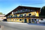 Traube (Kitzbüheler Straße No:26, Kirchberg in Tirol), otel  Tirol'den