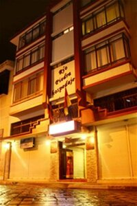 Hotel Rio Piedra (Azuay, Cuenca), otel  Cuenca'dan