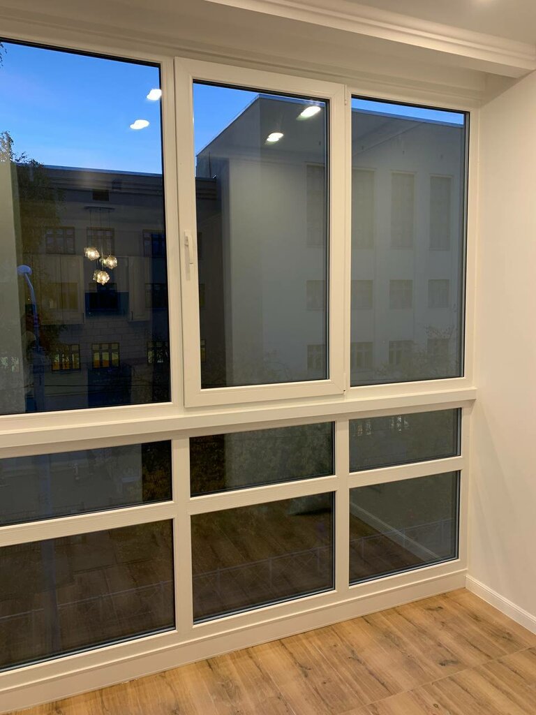 Cam balkon hizmetleri Specbalkon, Saint‑Petersburg, foto