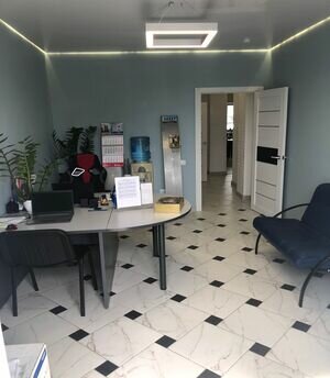 Emlak ofisi Lider, Abakan, foto