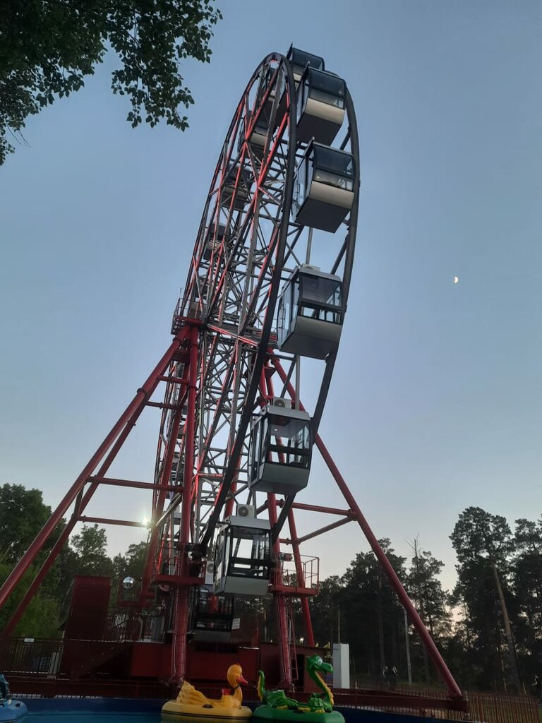 Turistik yerler Мосты с замками, Angarsk, foto