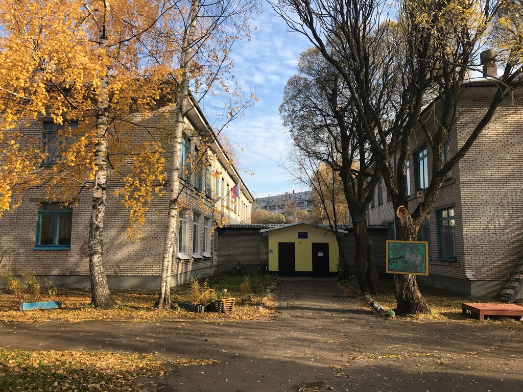 Anaokulları Detsky sad № 5 Solnyshko, Chudovo, foto