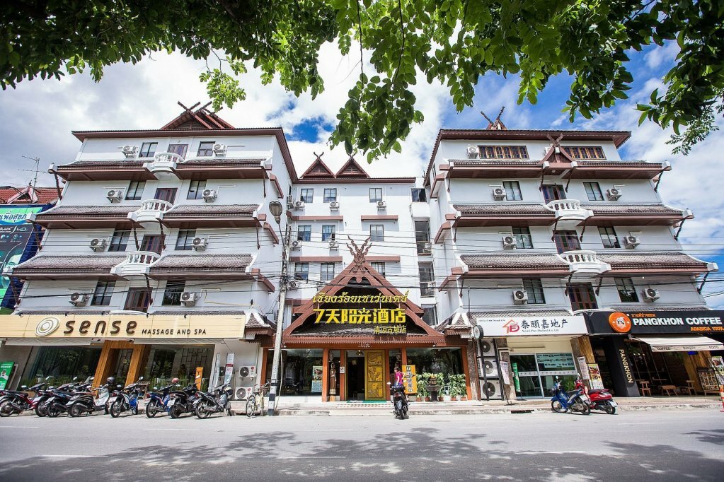 Otel Zen Rooms Arak Road 7 Days Inn, Chiang Mai, foto