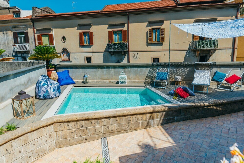 Otel Spacious Villa with 4 rooms, Campania, foto