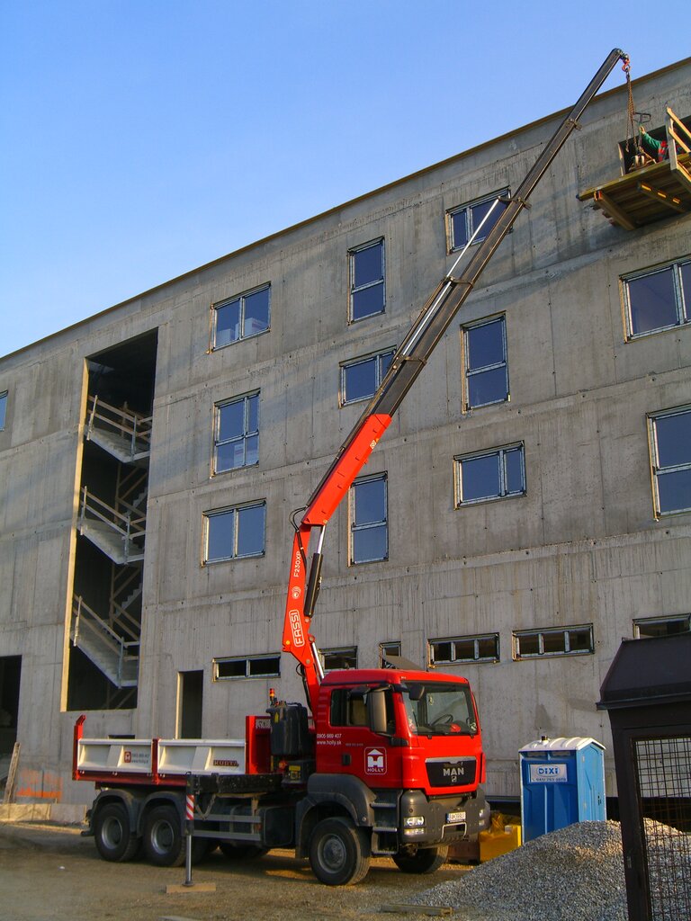 i̇nşaat firmaları Hollý S. R. O., Bratislava, foto
