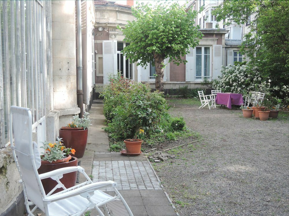 Otel La Pause Doree, Clermont‑Ferrand, foto