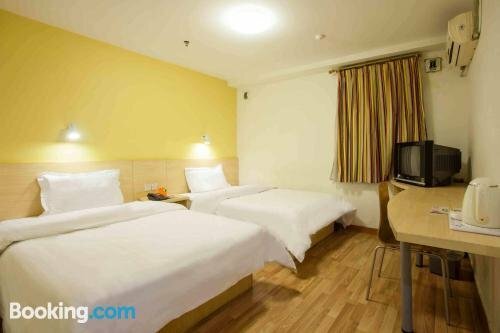 Otel 7Days Inn Guilin Yushan Park, Guangxi, foto