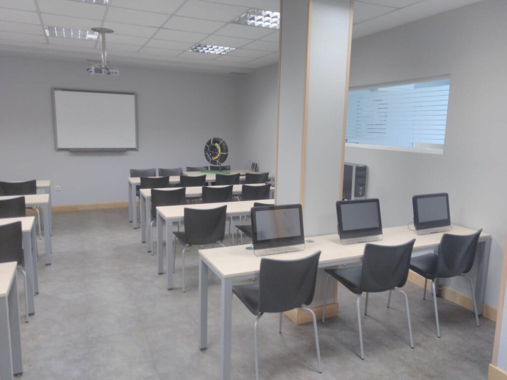 Sürücü kursları Autoeskola Larrañaga Elgoibar, Bask Ülkesi, foto