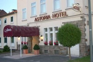 Astoria Hotel (North Rhine-Westphalia, Mettmann, Mülheimer Straße, 72), otel  Ratingen'den