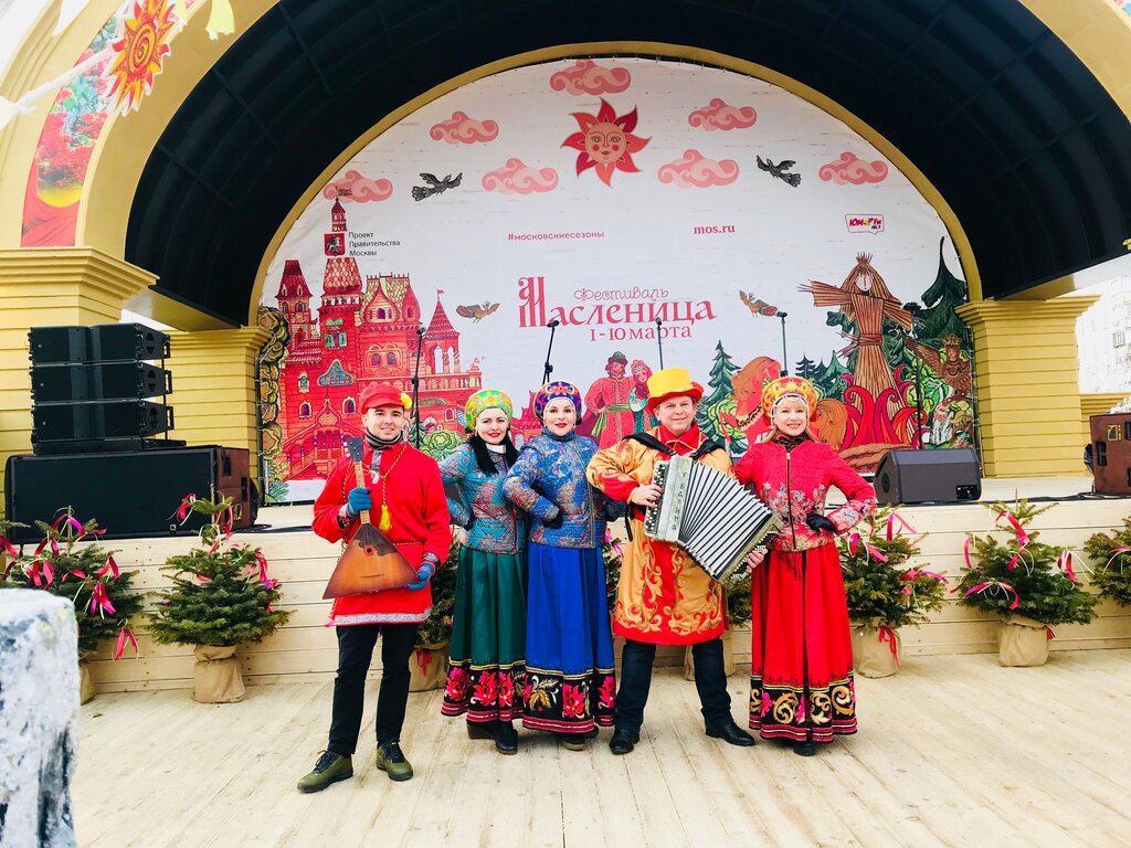 Müzik ve dans grupları Folklornaya gruppa U barina, Moskova, foto