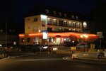 Bagnoles Hôtel (Normandie, Département Orne, Arrondissement d'Alençon, Bagnoles-de-l'Orne, Place de la République, 6), otel