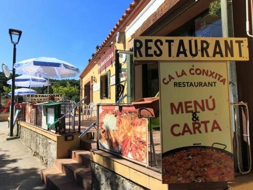 Otel Restaurant Ca La Conxita, Katalonya, foto