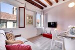 Ca'dorina (Venice, Calle Pistor), kısa süreli konaklama  Venedik'ten